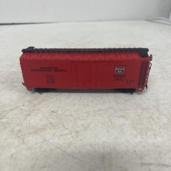 AHM/Rivarossi | Toys | Vintage Ahm Ho Scale Burlington Refrigerator ...